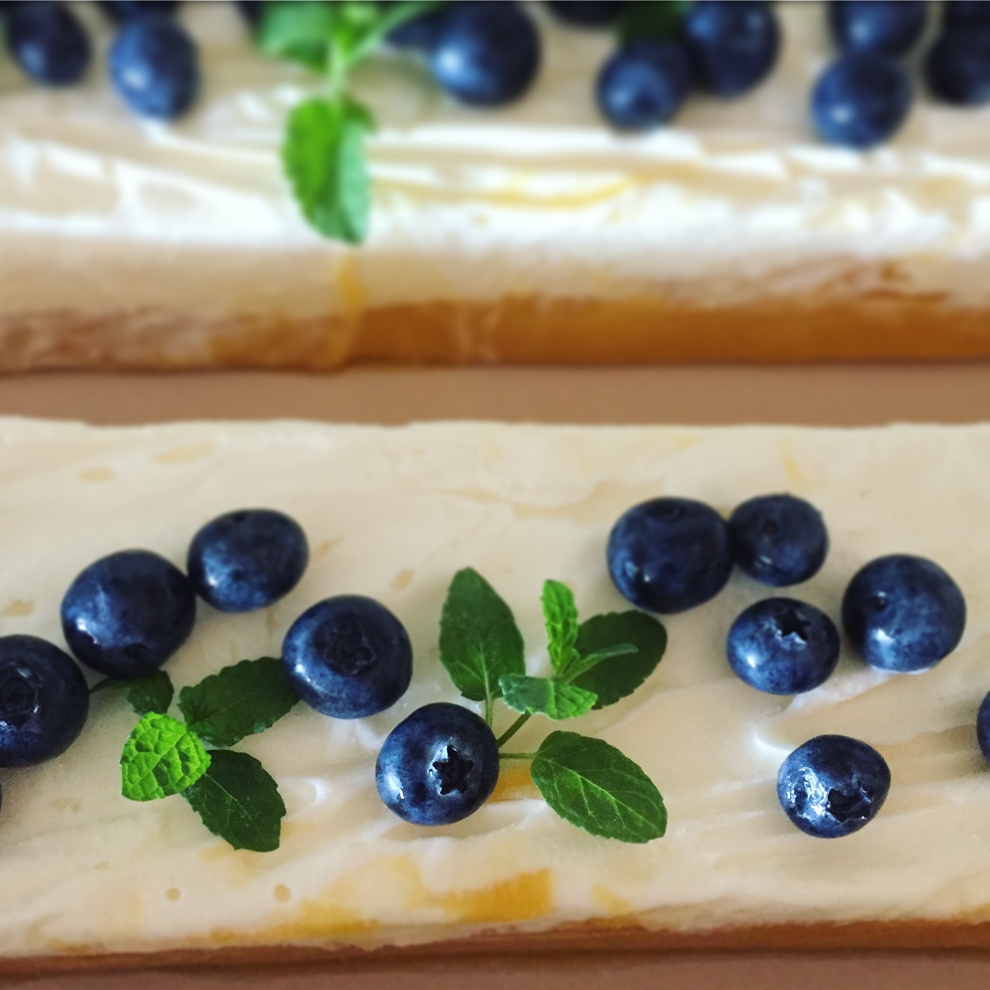 Gigantic Mango Weiss Bar – Oats and Cheesecake